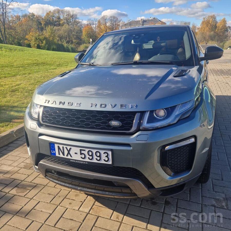 Grey Land Rover Range Rover Evoque 2016 in Rezekne, with an engine capacity of 2.00 L and mileage of 155 thousand km for 13400 €, photo 1 on AUTOMOTO.COM.LV