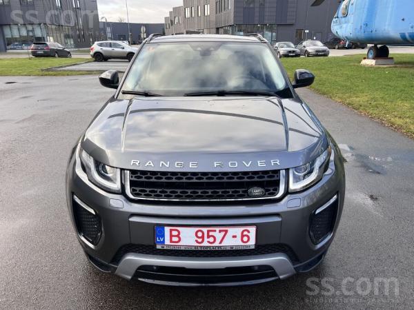 Grey Land Rover Range Rover Evoque 2017 in Riga, with an engine capacity of 2.00 L and mileage of 158 thousand km for 15550 €, photo 2 on AUTOMOTO.COM.LV