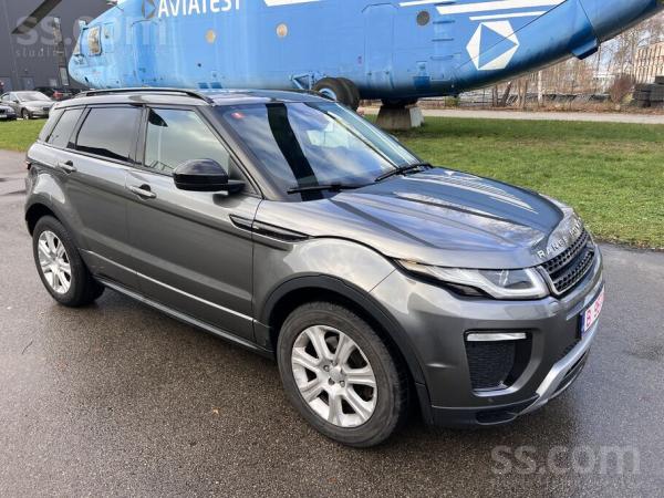 Grey Land Rover Range Rover Evoque 2017 in Riga, with an engine capacity of 2.00 L and mileage of 158 thousand km for 15550 €, photo 3 on AUTOMOTO.COM.LV