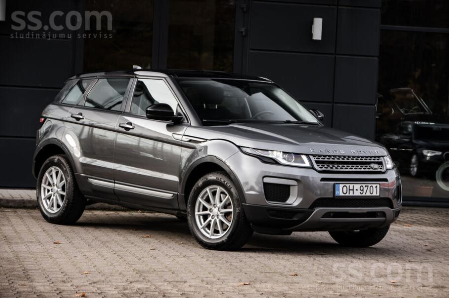Grey Land Rover Range Rover Evoque 2017 in Jelgava, with an engine capacity of 2.00 L and mileage of 162 thousand km for 13750 €, photo 2 on AUTOMOTO.COM.LV