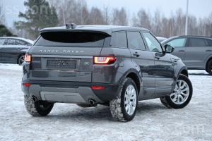 Pelēks Land Rover Range Rover Evoque 2017 Jelgava, ar dzinēja tilpumu 2.00 L un nobraukumu 195 tūkst. km par 11500 €, foto 8 vietnē AUTOMOTO.COM.LV
