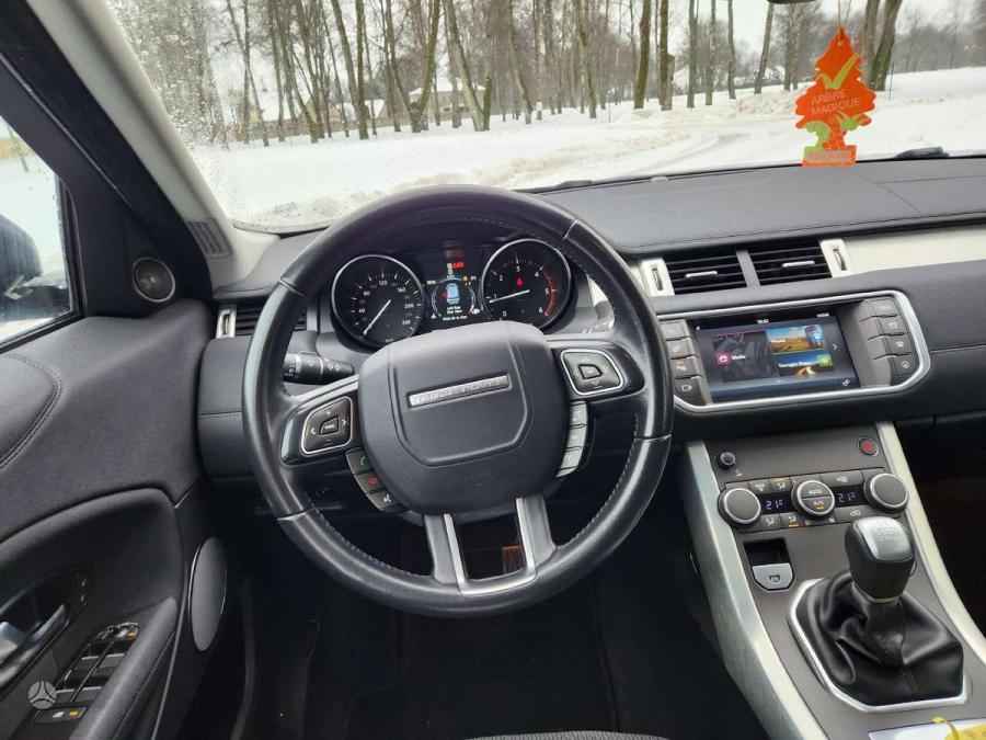 Grey Land Rover Range Rover Evoque 2017 in Taurage, with an engine capacity of 2.00 L and mileage of 180 thousand km for 7999 €, photo 7 on AUTOMOTO.COM.LV