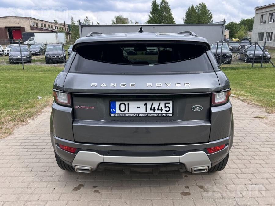 Pelēks Land Rover Range Rover Evoque 2017 Limbaži, ar dzinēja tilpumu 2.00 L un nobraukumu 158 tūkst. km par 13950 €, foto 6 vietnē AUTOMOTO.COM.LV