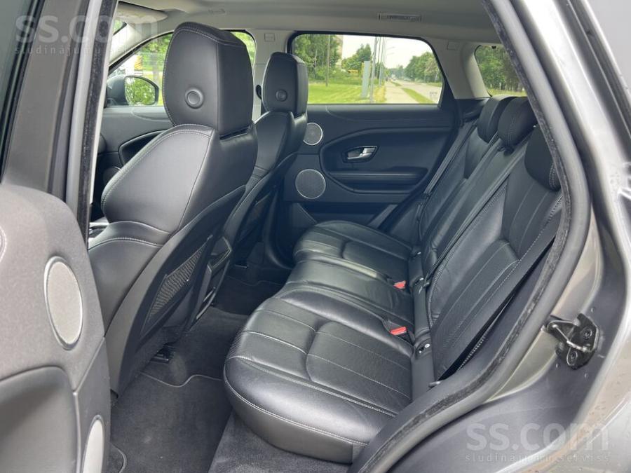 Pelēks Land Rover Range Rover Evoque 2017 Limbaži, ar dzinēja tilpumu 2.00 L un nobraukumu 158 tūkst. km par 13950 €, foto 11 vietnē AUTOMOTO.COM.LV