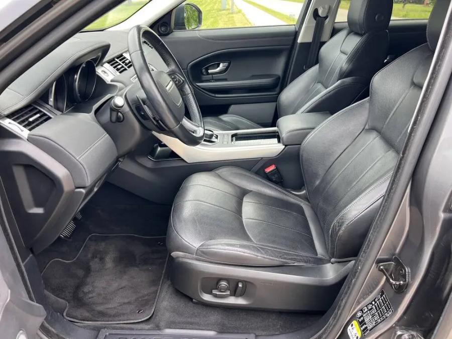 Pelēks Land Rover Range Rover Evoque 2017 Rīga, ar dzinēja tilpumu 2.00 L un nobraukumu 158 tūkst. km par 13950 €, foto 10 vietnē AUTOMOTO.COM.LV