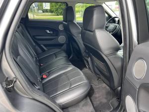 Pelēks Land Rover Range Rover Evoque 2017 Rīga, ar dzinēja tilpumu 2.00 L un nobraukumu 158 tūkst. km par 13950 €, foto 13 vietnē AUTOMOTO.COM.LV