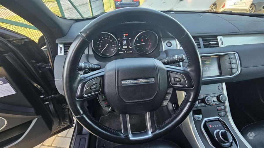 Grey Land Rover Range Rover Evoque 2017 in Prienai, with an engine capacity of 2.00 L and mileage of 183 thousand km for 11999 €, photo 11 on AUTOMOTO.COM.LV