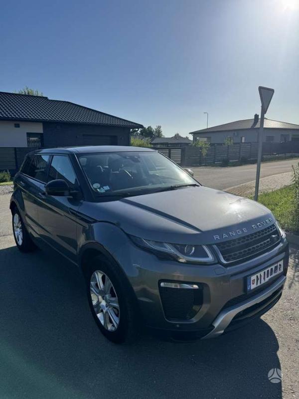 Grey Land Rover Range Rover Evoque 2017 in Taurage, with an engine capacity of 2.00 L and mileage of 160 thousand km for 10700 €, photo 1 on AUTOMOTO.COM.LV