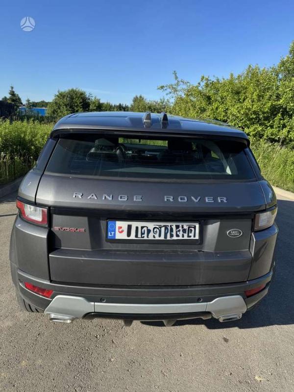 Grey Land Rover Range Rover Evoque 2017 in Taurage, with an engine capacity of 2.00 L and mileage of 160 thousand km for 10700 €, photo 4 on AUTOMOTO.COM.LV