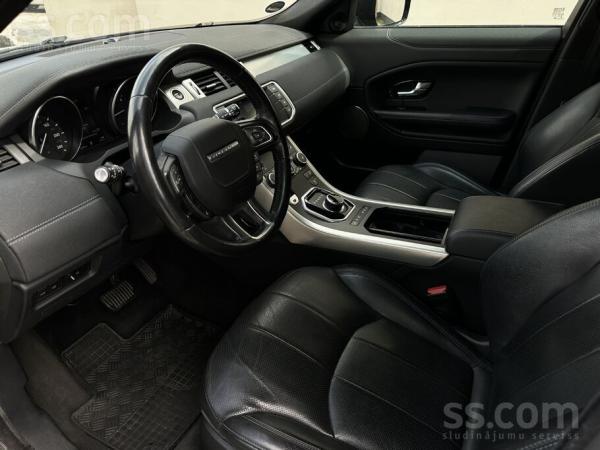 Pelēks Land Rover Range Rover Evoque 2017 Rīga, ar dzinēja tilpumu 2.00 L un nobraukumu 143 tūkst. km par 12999 €, foto 8 vietnē AUTOMOTO.COM.LV