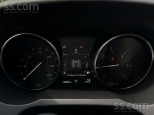 Grey Land Rover Range Rover Evoque 2017 in Riga, with an engine capacity of 2.00 L and mileage of 143 thousand km for 12999 €, photo 24 on AUTOMOTO.COM.LV
