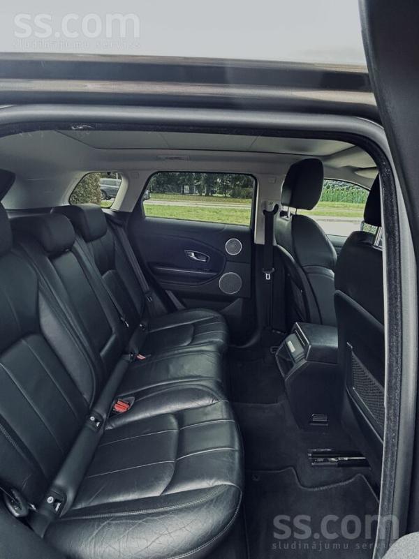Pelēks Land Rover Range Rover Evoque 2017 Rīga, ar dzinēja tilpumu 2.00 L un nobraukumu 202 tūkst. km par 11870 €, foto 11 vietnē AUTOMOTO.COM.LV