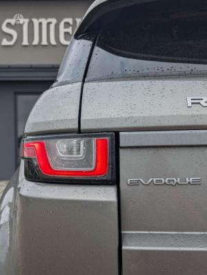 Grey Land Rover Range Rover Evoque 2017 in Taurage, with an engine capacity of 2.00 L and mileage of 180 thousand km for 8850 €, photo 6 on AUTOMOTO.COM.LV