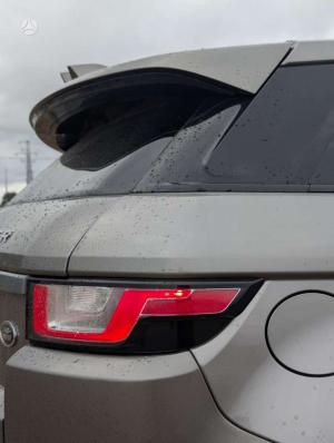 Grey Land Rover Range Rover Evoque 2017 in Taurage, with an engine capacity of 2.00 L and mileage of 180 thousand km for 8850 €, photo 7 on AUTOMOTO.COM.LV
