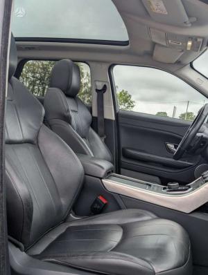 Grey Land Rover Range Rover Evoque 2017 in Taurage, with an engine capacity of 2.00 L and mileage of 180 thousand km for 8850 €, photo 15 on AUTOMOTO.COM.LV