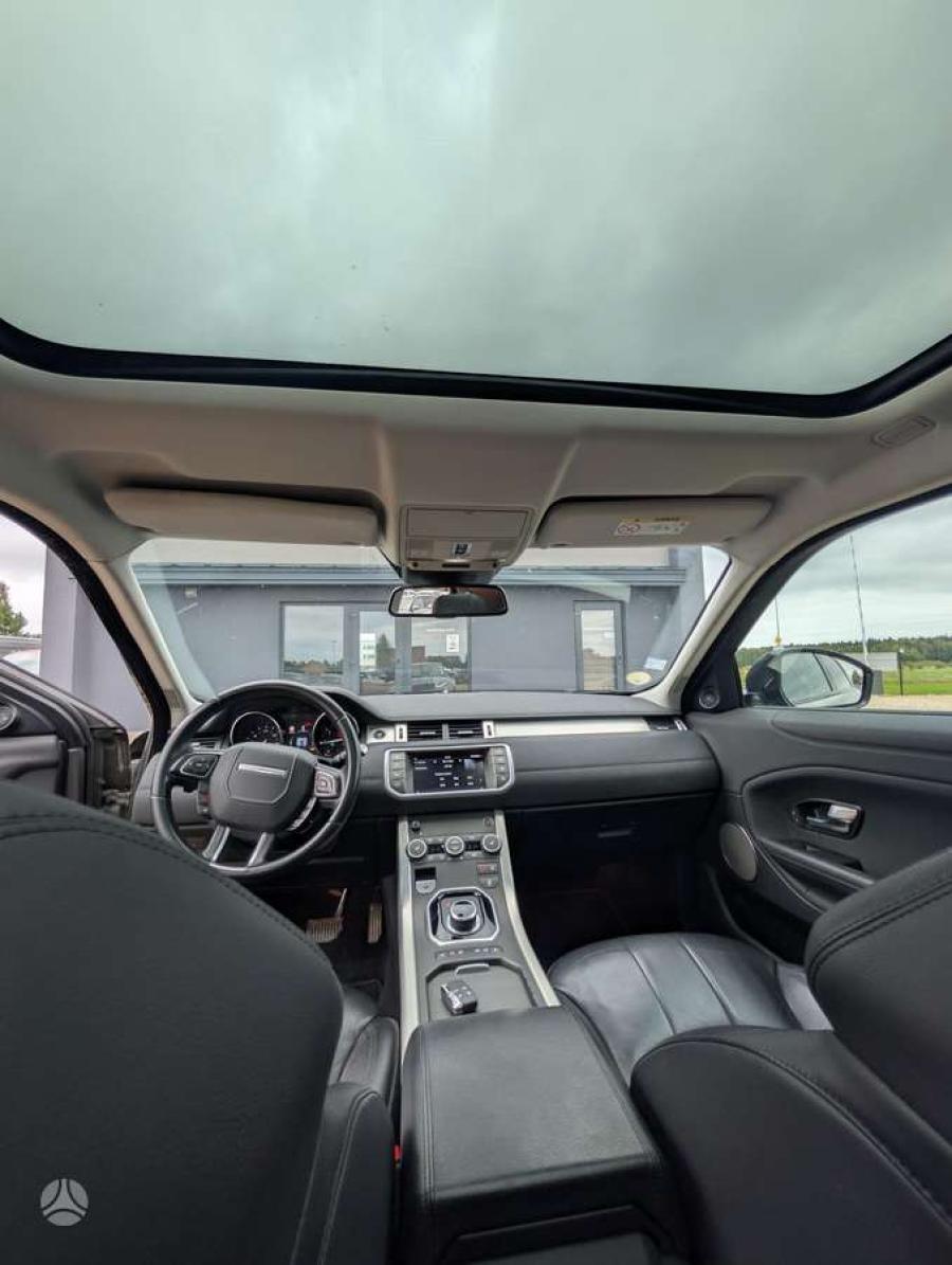 Grey Land Rover Range Rover Evoque 2017 in Taurage, with an engine capacity of 2.00 L and mileage of 180 thousand km for 8850 €, photo 21 on AUTOMOTO.COM.LV