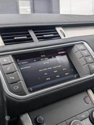 Grey Land Rover Range Rover Evoque 2017 in Taurage, with an engine capacity of 2.00 L and mileage of 180 thousand km for 8850 €, photo 22 on AUTOMOTO.COM.LV