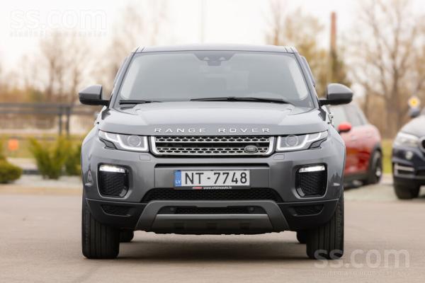 Grey Land Rover Range Rover Evoque 2018 in Jelgava, with an engine capacity of 2.00 L and mileage of 0 thousand km for 9350 €, photo 3 on AUTOMOTO.COM.LV