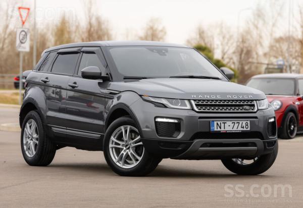 Grey Land Rover Range Rover Evoque 2018 in Jelgava, with an engine capacity of 2.00 L and mileage of 0 thousand km for 9350 €, photo 4 on AUTOMOTO.COM.LV