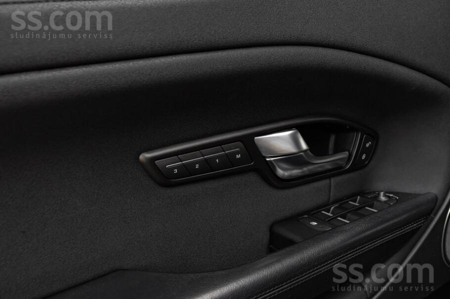 Pelēks Land Rover Range Rover Evoque 2018 Jelgava, ar dzinēja tilpumu 2.00 L un nobraukumu 0 tūkst. km par 9350 €, foto 11 vietnē AUTOMOTO.COM.LV