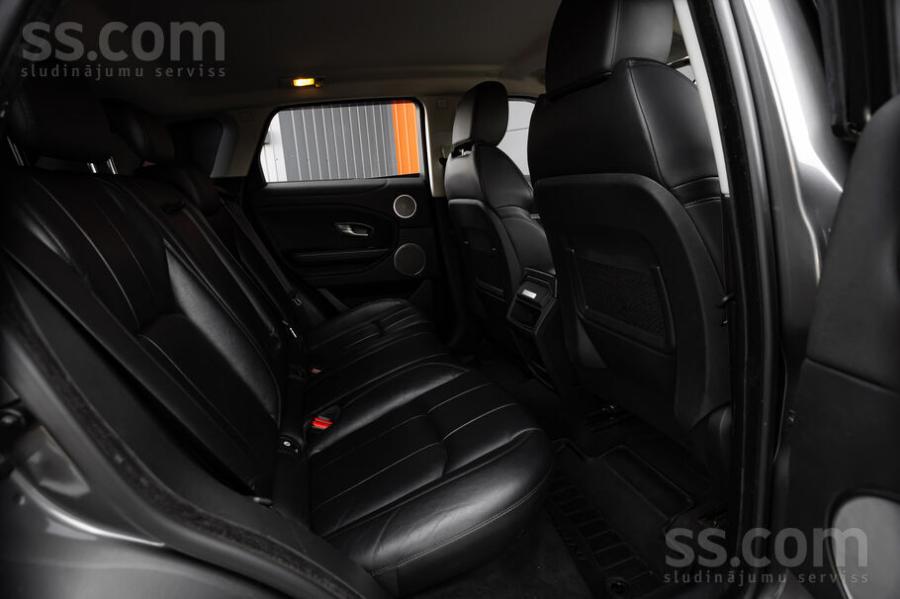Pelēks Land Rover Range Rover Evoque 2018 Jelgava, ar dzinēja tilpumu 2.00 L un nobraukumu 0 tūkst. km par 9350 €, foto 27 vietnē AUTOMOTO.COM.LV
