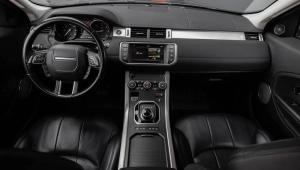 Grey Land Rover Range Rover Evoque 2018 in Jelgava, with an engine capacity of 2.00 L and mileage of 249 thousand km for 9350 €, photo 22 on AUTOMOTO.COM.LV
