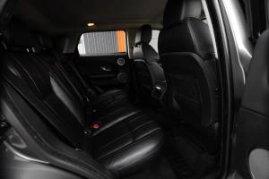 Grey Land Rover Range Rover Evoque 2018 in Jelgava, with an engine capacity of 2.00 L and mileage of 249 thousand km for 9350 €, photo 26 on AUTOMOTO.COM.LV