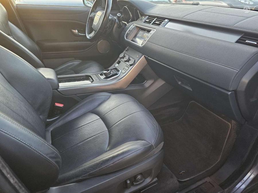 Pelēks Land Rover Range Rover Evoque 2018 Tauragė, ar dzinēja tilpumu 2.00 L un nobraukumu 163 tūkst. km par 9700 €, foto 13 vietnē AUTOMOTO.COM.LV