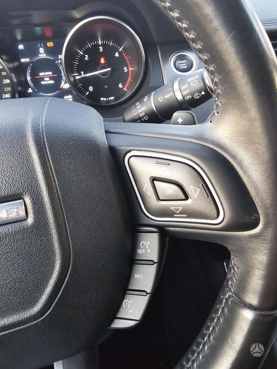 Pelēks Land Rover Range Rover Evoque 2018 Tauragė, ar dzinēja tilpumu 2.00 L un nobraukumu 163 tūkst. km par 9700 €, foto 17 vietnē AUTOMOTO.COM.LV