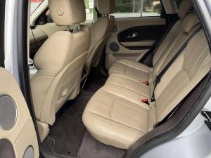Серый Ленд Ровер Рендж Ровер Эвок 2018 в Таураге, объемом двигателя 2.00 л и пробегом 78 тыс. км за 8400 €, фото 14 на AUTOMOTO.COM.LV