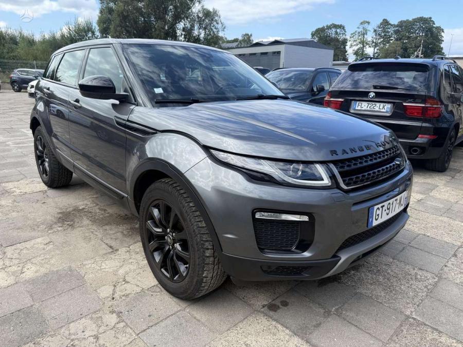 Pelēks Land Rover Range Rover Evoque 2018 Telšiai, ar dzinēja tilpumu 2.00 L un nobraukumu 150 tūkst. km par 13500 €, foto 1 vietnē AUTOMOTO.COM.LV