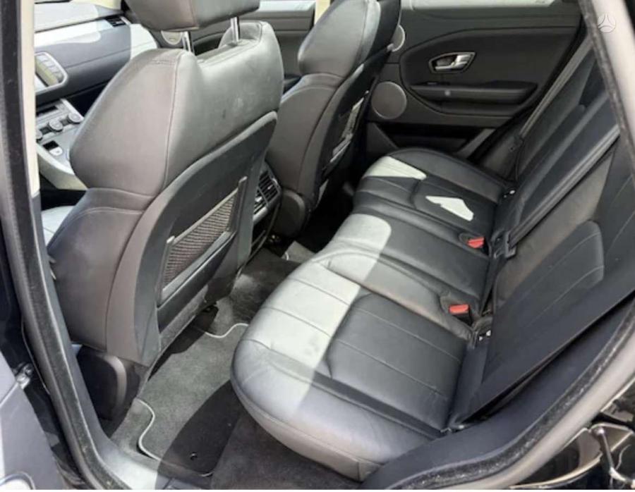 Grey Land Rover Range Rover Evoque 2018 in Panevezys, with an engine capacity of 2.00 L and mileage of 120 thousand km for 16500 €, photo 11 on AUTOMOTO.COM.LV