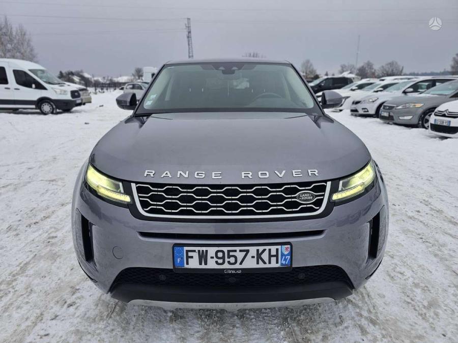Grey Land Rover Range Rover Evoque 2019 in Taurage, with an engine capacity of 2.00 L and mileage of 128 thousand km for 17300 €, photo 2 on AUTOMOTO.COM.LV