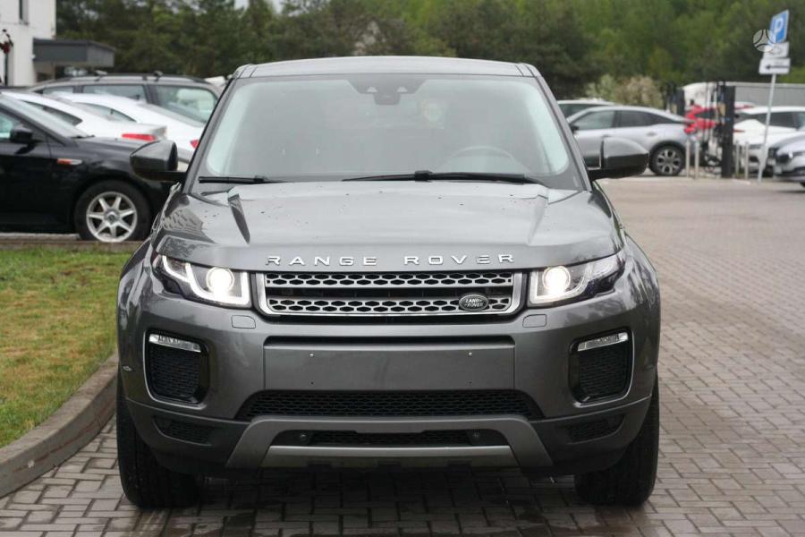 Grey Land Rover Range Rover Evoque 2019 in Kaunas, with an engine capacity of 2.00 L and mileage of 180 thousand km for 13700 €, photo 3 on AUTOMOTO.COM.LV
