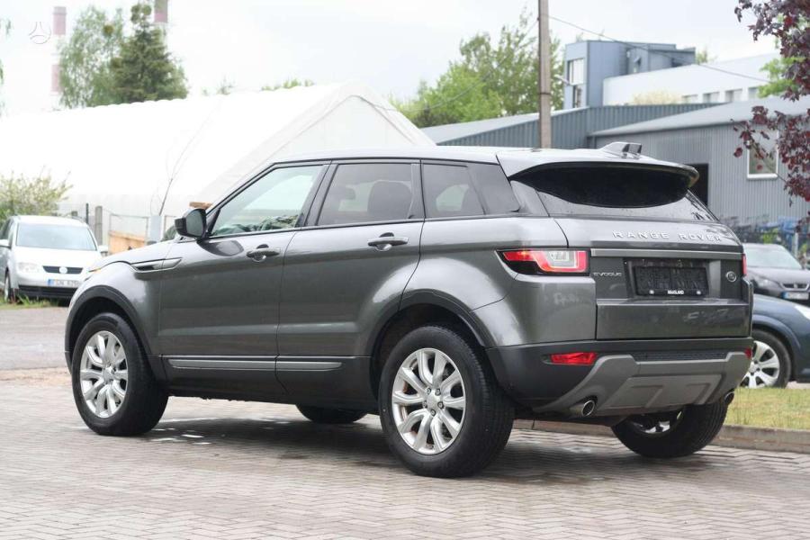 Grey Land Rover Range Rover Evoque 2019 in Kaunas, with an engine capacity of 2.00 L and mileage of 180 thousand km for 13700 €, photo 5 on AUTOMOTO.COM.LV
