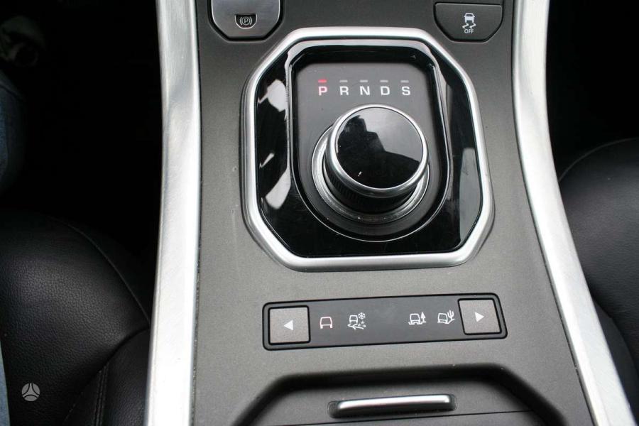 Grey Land Rover Range Rover Evoque 2019 in Kaunas, with an engine capacity of 2.00 L and mileage of 180 thousand km for 13700 €, photo 11 on AUTOMOTO.COM.LV