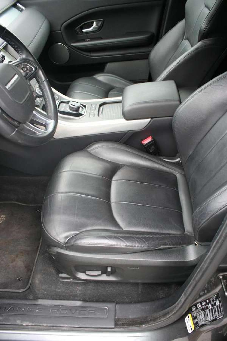 Grey Land Rover Range Rover Evoque 2019 in Kaunas, with an engine capacity of 2.00 L and mileage of 180 thousand km for 13700 €, photo 16 on AUTOMOTO.COM.LV