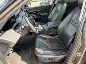 Grey Land Rover Range Rover Evoque 2019 in Utena, with an engine capacity of 2.00 L and mileage of 187 thousand km for 13700 €, photo 16 on AUTOMOTO.COM.LV