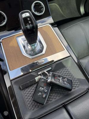 Grey Land Rover Range Rover Evoque 2019 in Utena, with an engine capacity of 2.00 L and mileage of 187 thousand km for 13700 €, photo 23 on AUTOMOTO.COM.LV