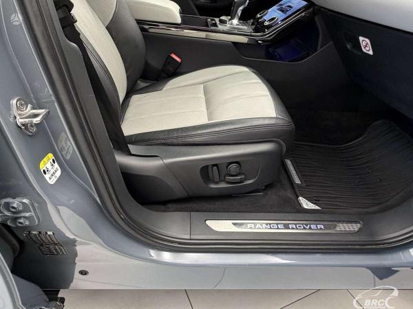 Pelēks Land Rover Range Rover Evoque 2019 Viļņa, ar dzinēja tilpumu 2.00 L un nobraukumu 114 tūkst. km par 24800 €, foto 7 vietnē AUTOMOTO.COM.LV