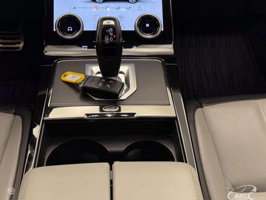 Grey Land Rover Range Rover Evoque 2019 in Vilnius, with an engine capacity of 2.00 L and mileage of 114 thousand km for 24800 €, photo 20 on AUTOMOTO.COM.LV