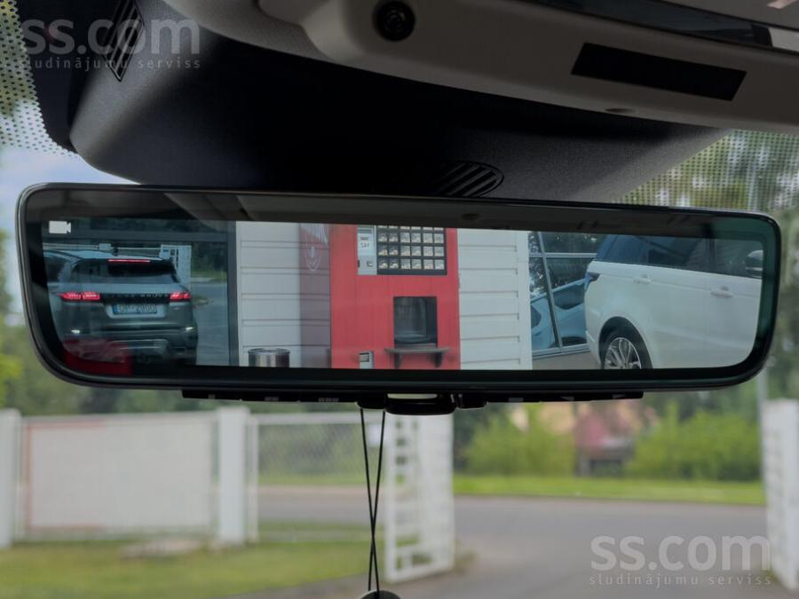 Grey Land Rover Range Rover Evoque 2019 in Daugavpils, with an engine capacity of 2.00 L and mileage of 197 thousand km for 21500 €, photo 12 on AUTOMOTO.COM.LV