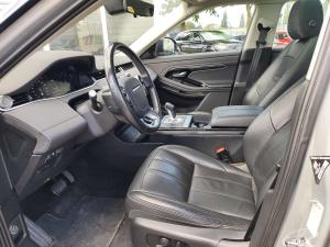 Grey Land Rover Range Rover Evoque 2019 in Klaipeda, with an engine capacity of 2.00 L and mileage of 141 thousand km for 20500 €, photo 23 on AUTOMOTO.COM.LV