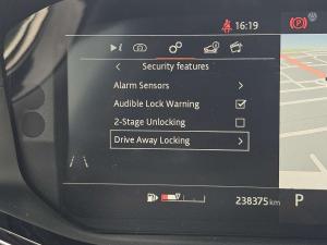 Grey Land Rover Range Rover Evoque 2019 in Taurage, with an engine capacity of 2.00 L and mileage of 238 thousand km for 15200 €, photo 19 on AUTOMOTO.COM.LV