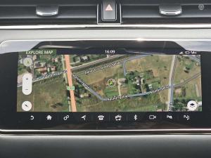 Grey Land Rover Range Rover Evoque 2019 in Taurage, with an engine capacity of 2.00 L and mileage of 238 thousand km for 15200 €, photo 28 on AUTOMOTO.COM.LV