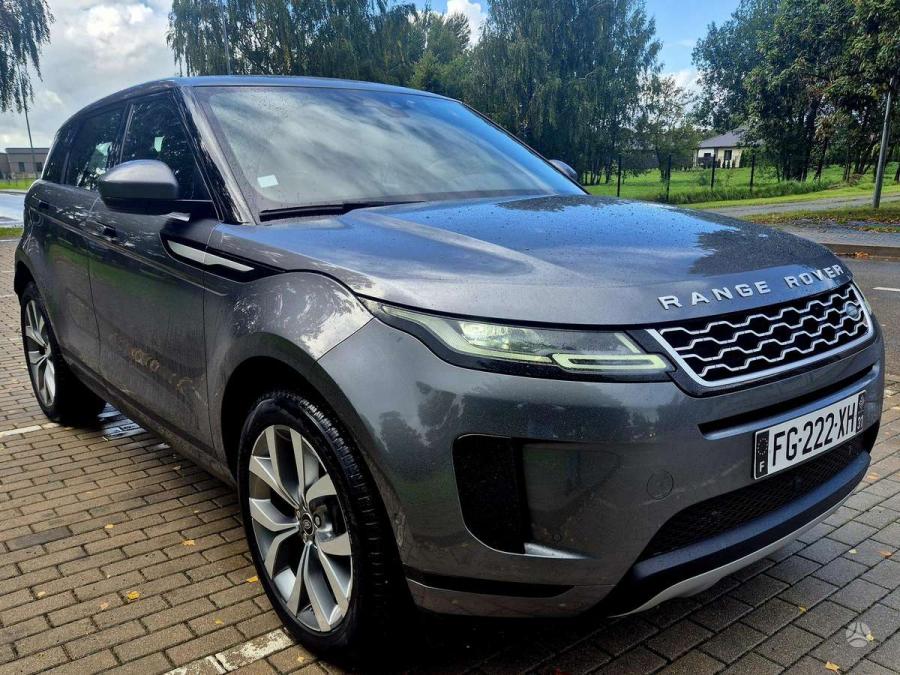Grey Land Rover Range Rover Evoque 2019 in Taurage, with an engine capacity of 2.00 L and mileage of 157 thousand km for 16900 €, photo 4 on AUTOMOTO.COM.LV
