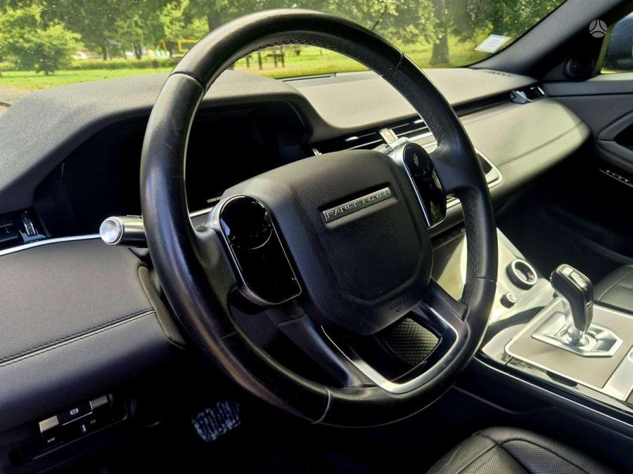 Grey Land Rover Range Rover Evoque 2019 in Taurage, with an engine capacity of 2.00 L and mileage of 157 thousand km for 16900 €, photo 14 on AUTOMOTO.COM.LV