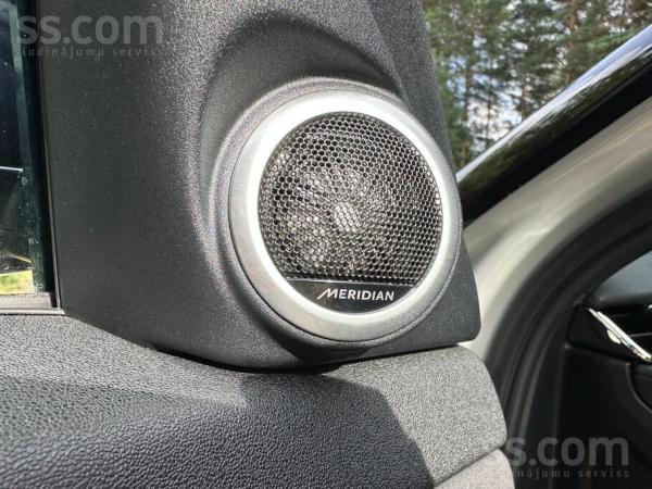 Land Rover Range Rover Evoque 2019 Rīga vietnē Pelēks Land Rover Range Rover Evoque 2019 Rīga, ar dzinēja tilpumu 2.00 L un nobraukumu 181 tūkst. km par 24777 €, foto 10 vietnē AUTOMOTO.COM.LV
