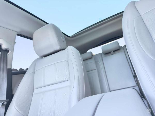 Pelēks Land Rover Range Rover Evoque 2020 Klaipėda, ar dzinēja tilpumu 2.00 L un nobraukumu 79 tūkst. km par 30500 €, foto 1 vietnē AUTOMOTO.COM.LV