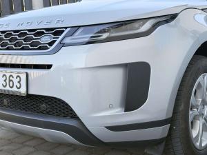 Pelēks Land Rover Range Rover Evoque 2020 Klaipėda, ar dzinēja tilpumu 2.00 L un nobraukumu 79 tūkst. km par 30500 €, foto 5 vietnē AUTOMOTO.COM.LV